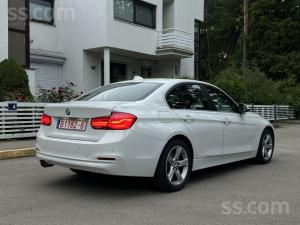 White BMW 330 2016 in Riga, with an engine capacity of 3.00 L and mileage of 210 thousand km for 12500 €, photo 7 on AUTOMOTO.COM.LV