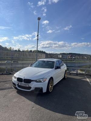 White BMW 330 2017 in Vilnius, with an engine capacity of 2.00 L and mileage of 186 thousand km for 13950 €, photo 3 on AUTOMOTO.COM.LV