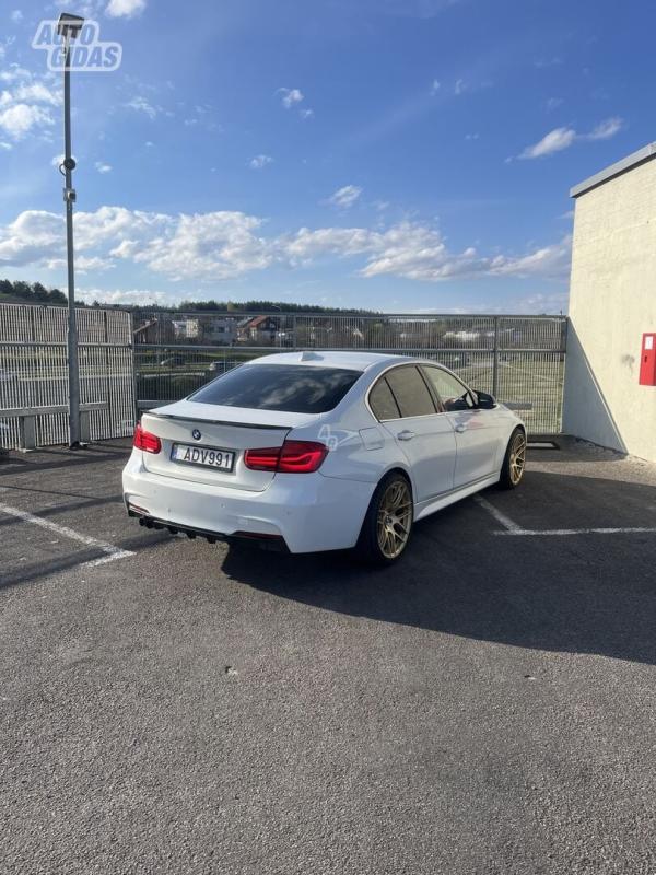 Balts BMW 330 2017 Viļņa, ar dzinēja tilpumu 2.00 L un nobraukumu 186 tūkst. km par 13950 €, foto 10 vietnē AUTOMOTO.COM.LV