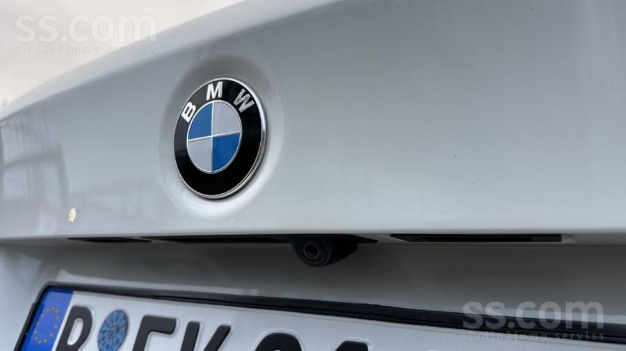 Balts BMW 330 2017 Rīga, ar dzinēja tilpumu 2.00 L un nobraukumu 0 tūkst. km par 21000 €, foto 6 vietnē AUTOMOTO.COM.LV