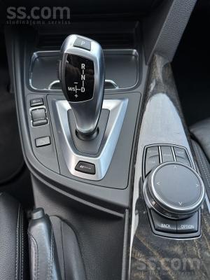 Balts BMW 330 2017 Rīga, ar dzinēja tilpumu 2.00 L un nobraukumu 0 tūkst. km par 21000 €, foto 12 vietnē AUTOMOTO.COM.LV