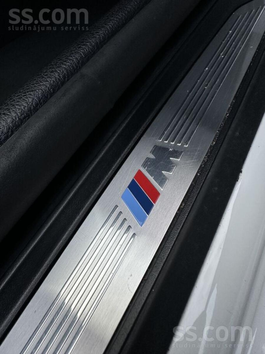 Balts BMW 330 2017 Rīga, ar dzinēja tilpumu 2.00 L un nobraukumu 0 tūkst. km par 21000 €, foto 13 vietnē AUTOMOTO.COM.LV