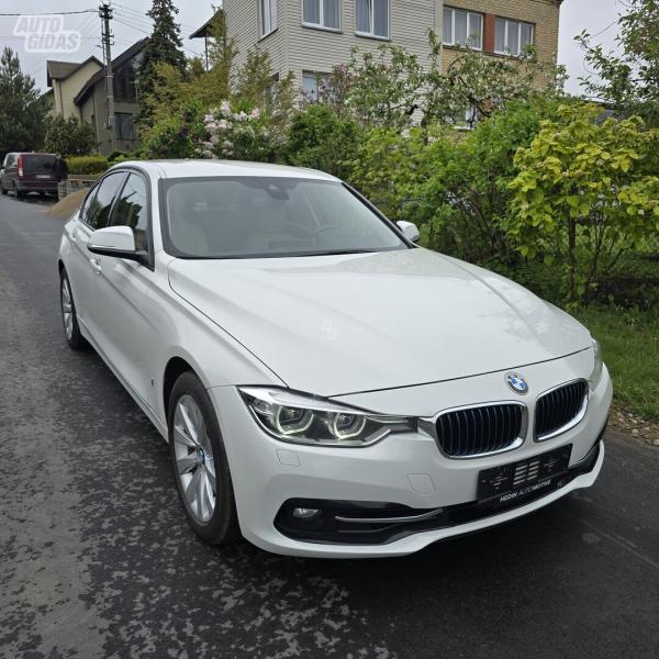 Balts BMW 330 2017 Kauņa, ar dzinēja tilpumu 2.00 L un nobraukumu 213 tūkst. km par 12799 €, foto 1 vietnē AUTOMOTO.COM.LV