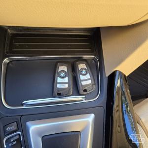 Balts BMW 330 2017 Kauņa, ar dzinēja tilpumu 2.00 L un nobraukumu 213 tūkst. km par 12799 €, foto 15 vietnē AUTOMOTO.COM.LV