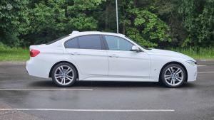 White BMW 330 2017 in Elektrenai, with an engine capacity of 2.00 L and mileage of 107 thousand km for 14500 €, photo 9 on AUTOMOTO.COM.LV