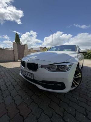 Balts BMW 330 2017 Klaipėda, ar dzinēja tilpumu 2.00 L un nobraukumu 118 tūkst. km par 15999 €, foto 5 vietnē AUTOMOTO.COM.LV