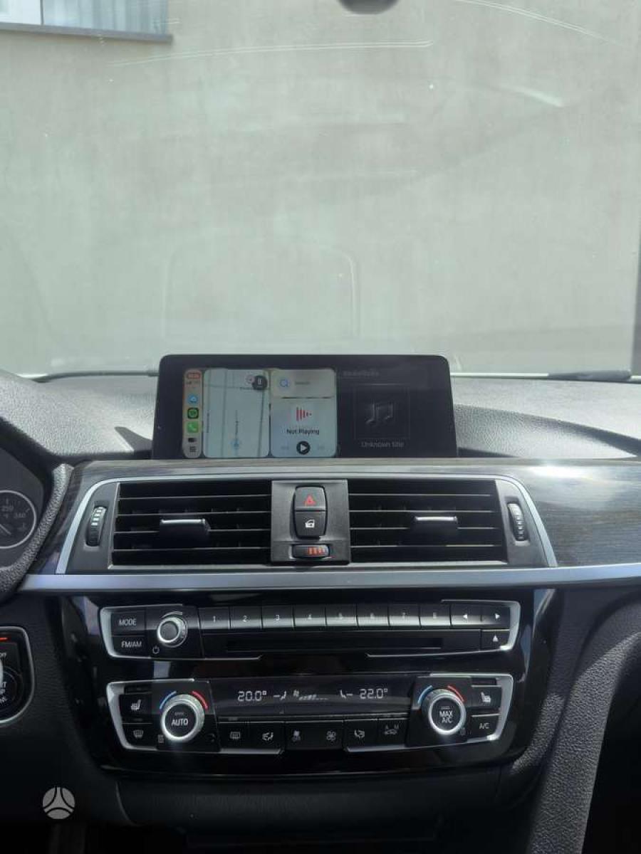 Balts BMW 330 2017 Klaipėda, ar dzinēja tilpumu 2.00 L un nobraukumu 118 tūkst. km par 15999 €, foto 11 vietnē AUTOMOTO.COM.LV