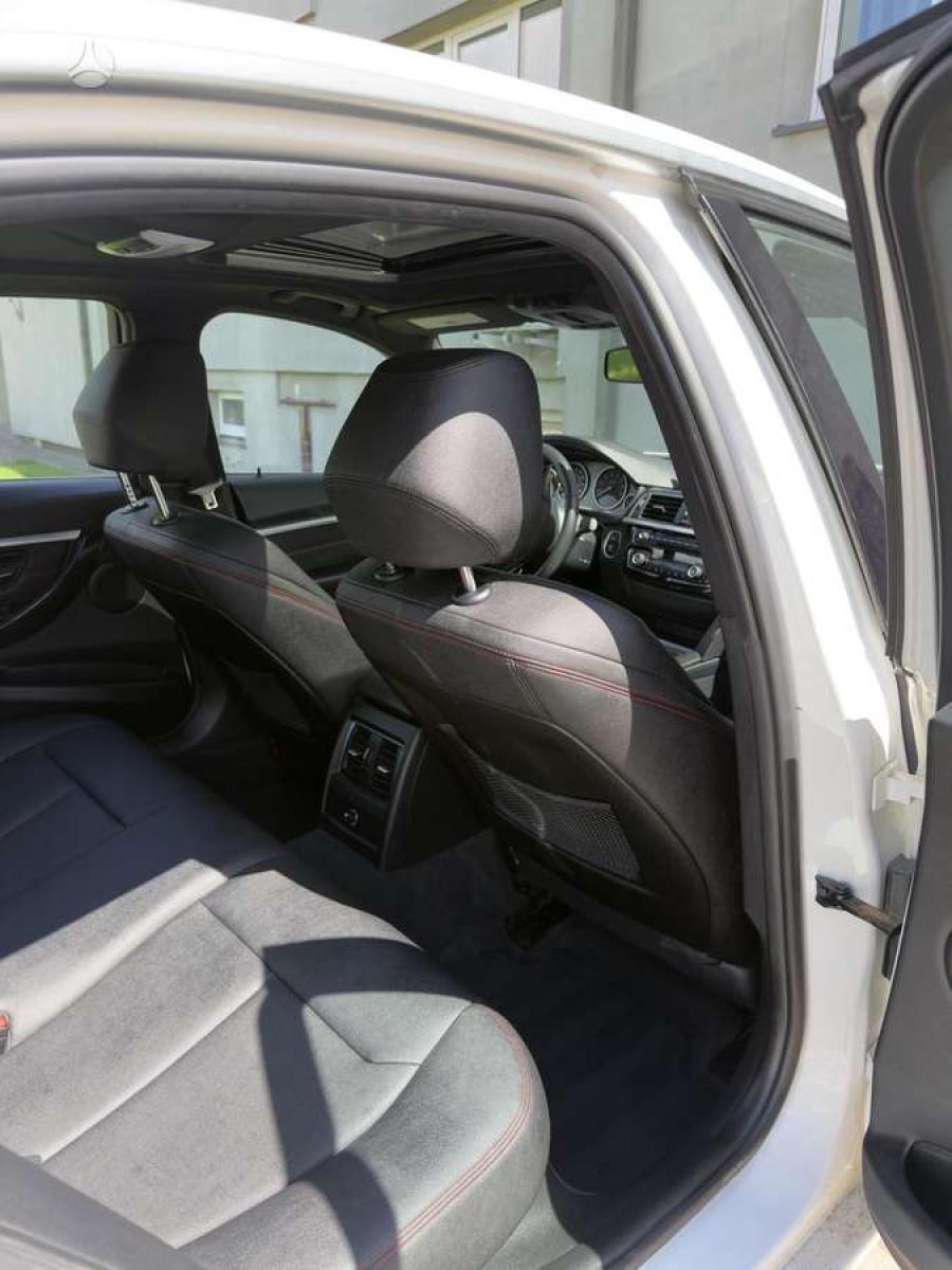 Balts BMW 330 2017 Klaipėda, ar dzinēja tilpumu 2.00 L un nobraukumu 118 tūkst. km par 15999 €, foto 19 vietnē AUTOMOTO.COM.LV