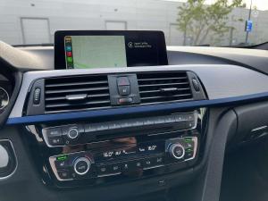 White BMW 330 2017 in Vilnius, with an engine capacity of 2.00 L and mileage of 176 thousand km for 14700 €, photo 14 on AUTOMOTO.COM.LV