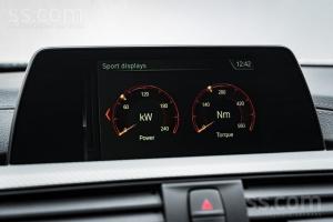 Balts BMW 330 2018 Rīga, ar dzinēja tilpumu 3.00 L un nobraukumu 237 tūkst. km par 17990 €, foto 25 vietnē AUTOMOTO.COM.LV