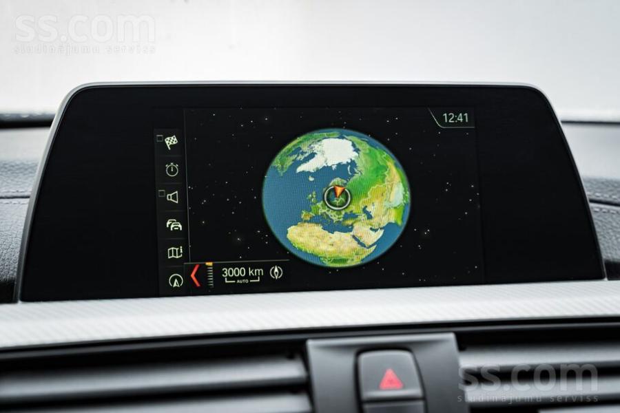 Balts BMW 330 2018 Rīga, ar dzinēja tilpumu 3.00 L un nobraukumu 237 tūkst. km par 17990 €, foto 27 vietnē AUTOMOTO.COM.LV