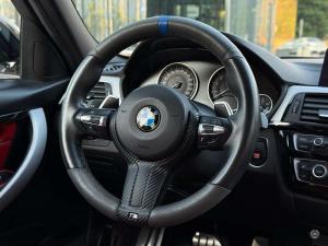 White BMW 330 2018 in Vilnius, with an engine capacity of 2.00 L and mileage of 111 thousand km for 14950 €, photo 20 on AUTOMOTO.COM.LV