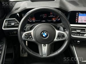 White BMW 330 2019 in Riga, with an engine capacity of 2.00 L and mileage of 68 thousand km for 32490 €, photo 9 on AUTOMOTO.COM.LV