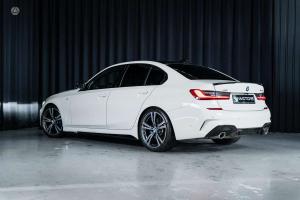 Balts BMW 330 2019 Viļņa, ar dzinēja tilpumu 2.00 L un nobraukumu 81 tūkst. km par 30000 €, foto 7 vietnē AUTOMOTO.COM.LV