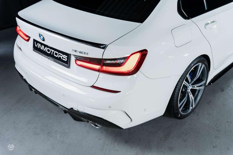 Balts BMW 330 2019 Viļņa, ar dzinēja tilpumu 2.00 L un nobraukumu 81 tūkst. km par 30000 €, foto 10 vietnē AUTOMOTO.COM.LV