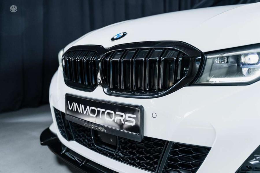 Balts BMW 330 2019 Viļņa, ar dzinēja tilpumu 2.00 L un nobraukumu 81 tūkst. km par 30000 €, foto 16 vietnē AUTOMOTO.COM.LV
