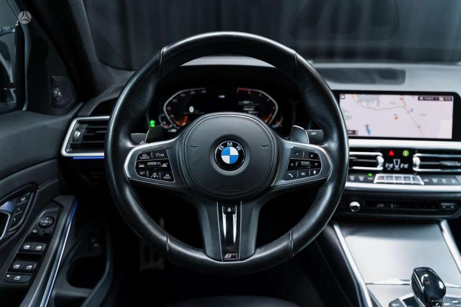 Balts BMW 330 2019 Viļņa, ar dzinēja tilpumu 2.00 L un nobraukumu 81 tūkst. km par 30000 €, foto 22 vietnē AUTOMOTO.COM.LV