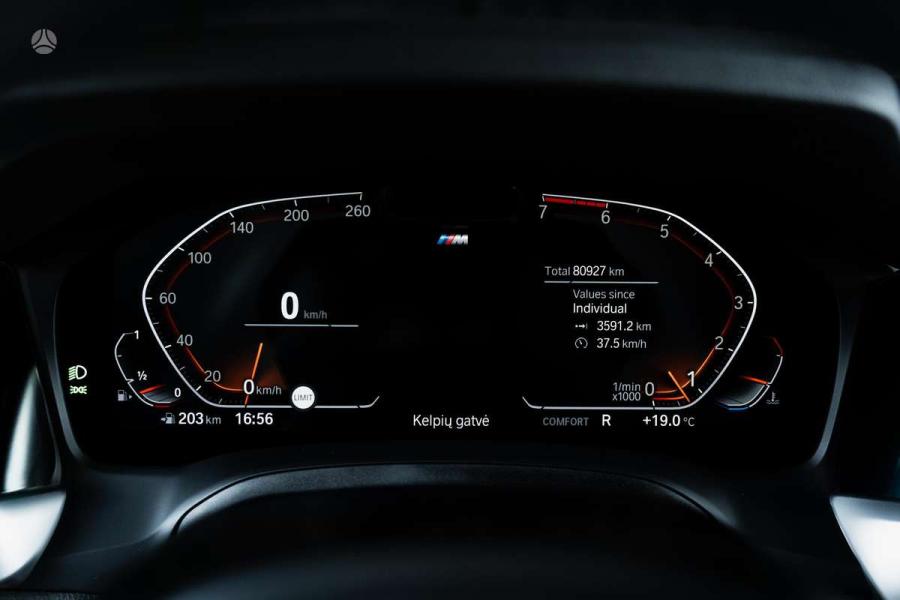 Balts BMW 330 2019 Viļņa, ar dzinēja tilpumu 2.00 L un nobraukumu 81 tūkst. km par 30000 €, foto 24 vietnē AUTOMOTO.COM.LV
