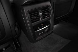 Balts BMW 330 2020 Tukums, ar dzinēja tilpumu 2.00 L un nobraukumu 76 tūkst. km par 27770 €, foto 17 vietnē AUTOMOTO.COM.LV