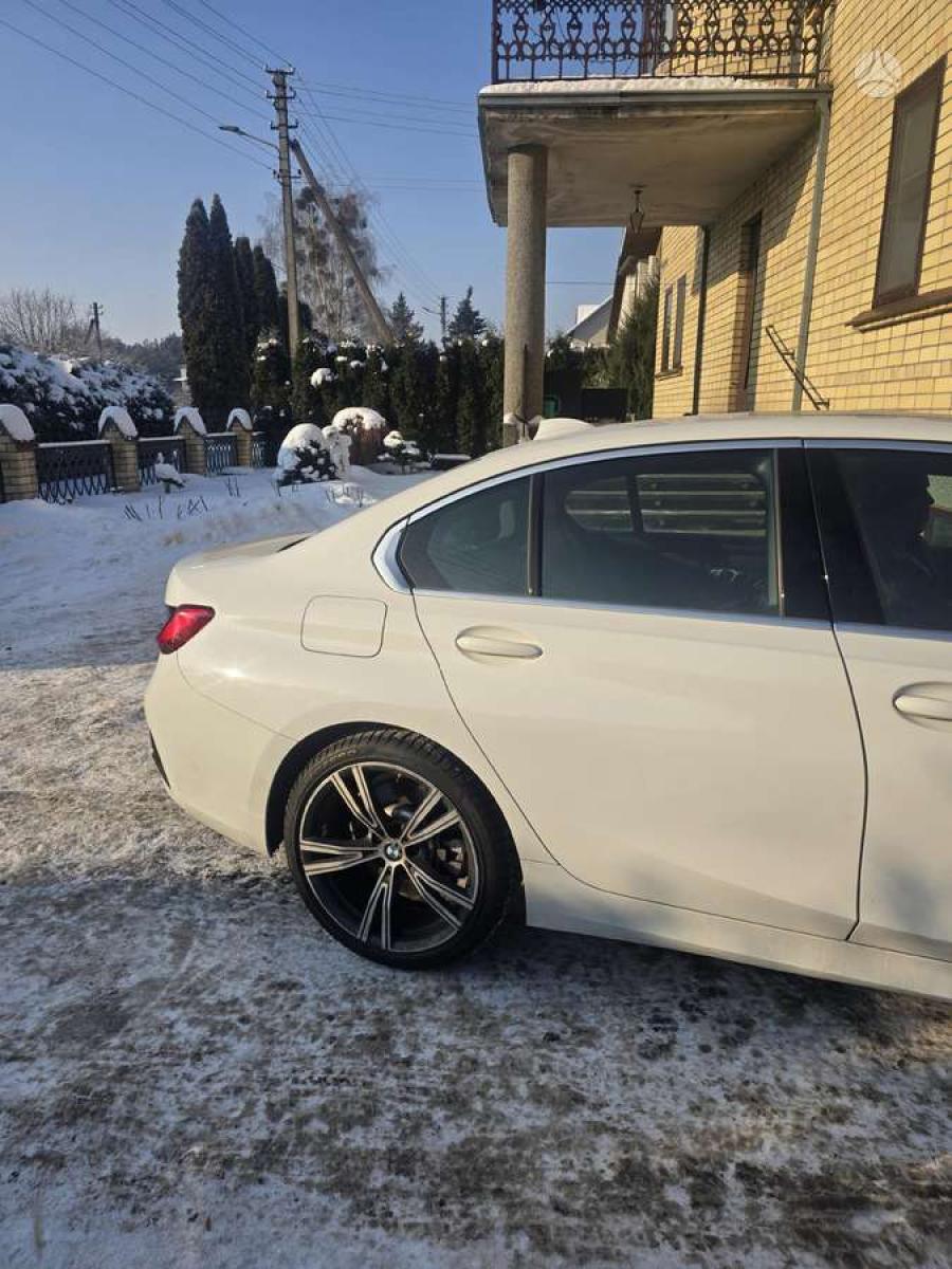 Balts BMW 330 2020 Kauņa, ar dzinēja tilpumu 2.00 L un nobraukumu 67 tūkst. km par 28500 €, foto 4 vietnē AUTOMOTO.COM.LV
