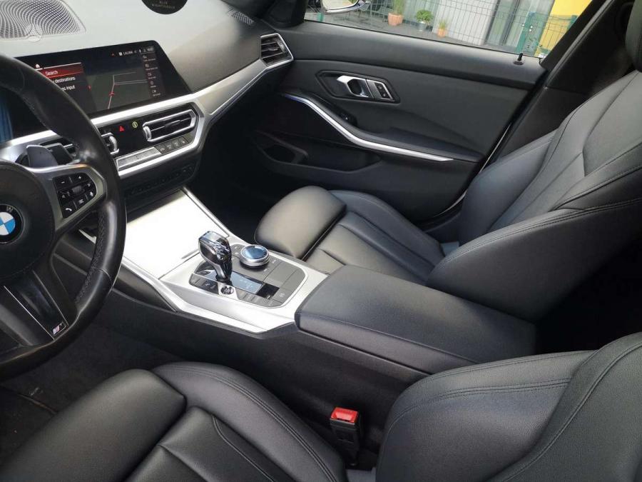 White BMW 330 2020 in Klaipeda, with an engine capacity of 2.00 L and mileage of 180 thousand km for 27999 €, photo 18 on AUTOMOTO.COM.LV
