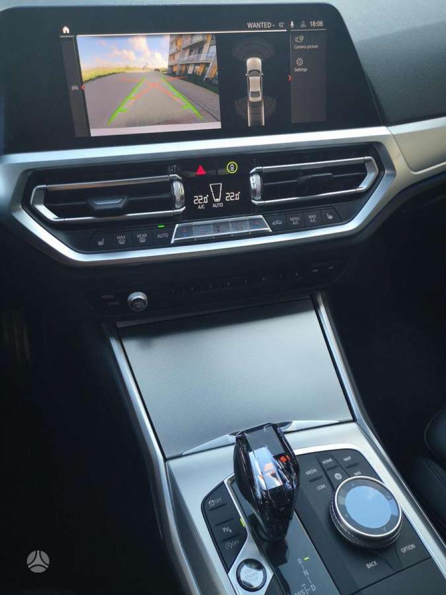 White BMW 330 2020 in Klaipeda, with an engine capacity of 2.00 L and mileage of 180 thousand km for 27999 €, photo 24 on AUTOMOTO.COM.LV