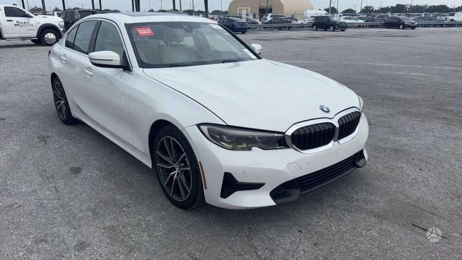 White BMW 330 2020 in Ukmerge, with an engine capacity of 2.00 L and mileage of 301 thousand km for 13100 €, photo 1 on AUTOMOTO.COM.LV