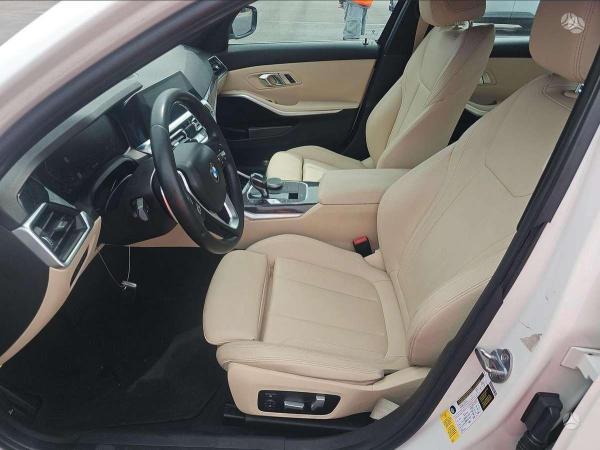 White BMW 330 2020 in Ukmerge, with an engine capacity of 2.00 L and mileage of 301 thousand km for 12500 €, photo 10 on AUTOMOTO.COM.LV