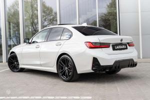 Balts BMW 330 2022 Viļņa, ar dzinēja tilpumu 2.00 L un nobraukumu 72 tūkst. km par 28900 €, foto 12 vietnē AUTOMOTO.COM.LV