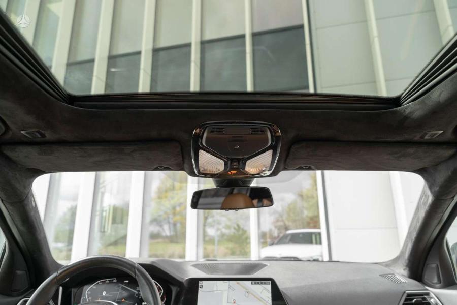 Balts BMW 330 2022 Viļņa, ar dzinēja tilpumu 2.00 L un nobraukumu 72 tūkst. km par 28900 €, foto 23 vietnē AUTOMOTO.COM.LV
