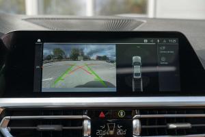 Balts BMW 330 2022 Viļņa, ar dzinēja tilpumu 2.00 L un nobraukumu 72 tūkst. km par 28900 €, foto 32 vietnē AUTOMOTO.COM.LV