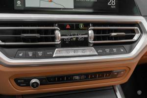 Balts BMW 330 2022 Viļņa, ar dzinēja tilpumu 2.00 L un nobraukumu 72 tūkst. km par 28900 €, foto 37 vietnē AUTOMOTO.COM.LV