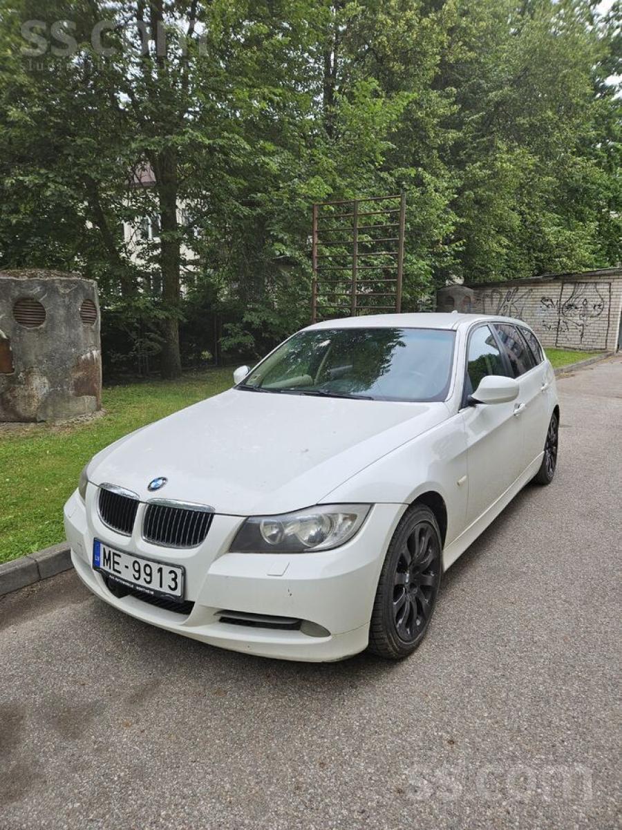 Balts BMW 330 2007 Jelgava, ar dzinēja tilpumu 3.00 L un nobraukumu 305 tūkst. km par 2250 €, foto 5 vietnē AUTOMOTO.COM.LV
