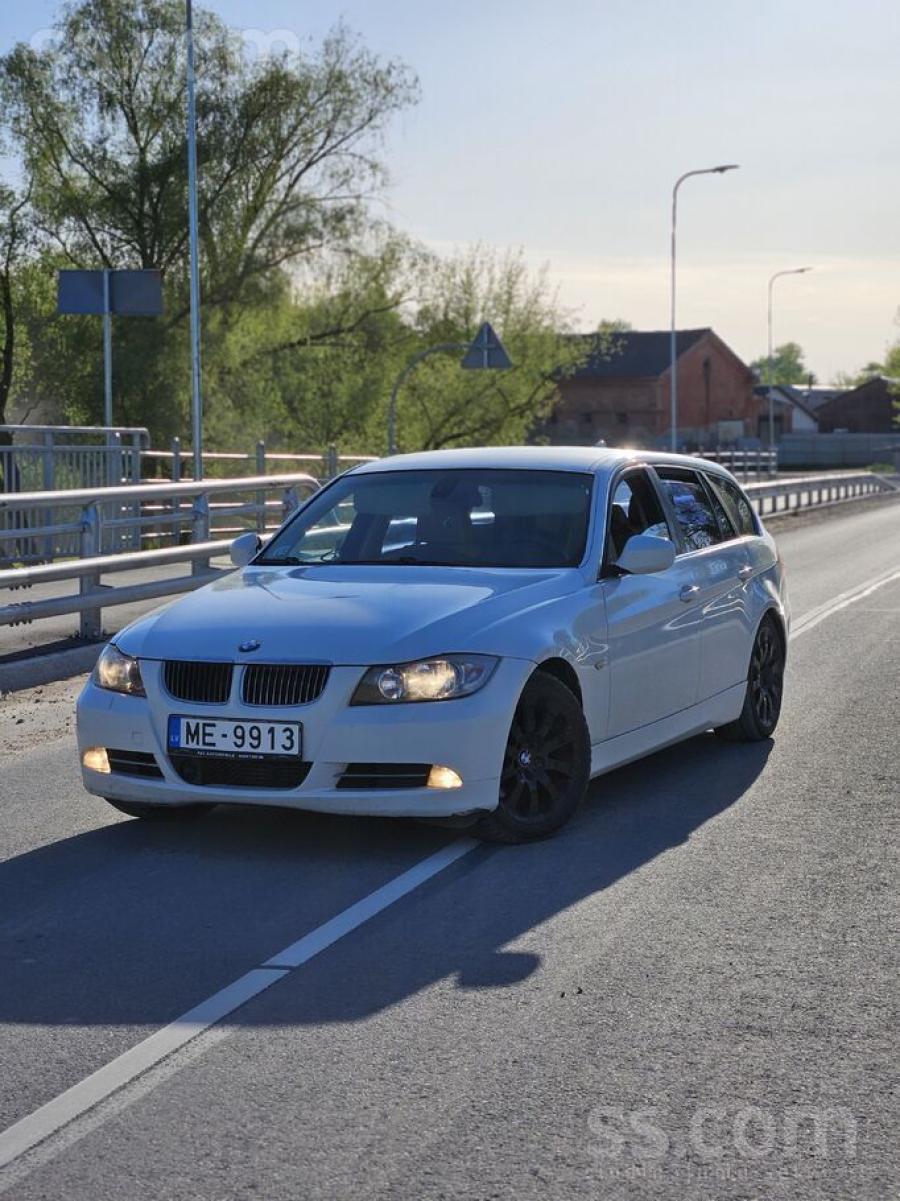 Balts BMW 330 2007 Jelgava, ar dzinēja tilpumu 3.00 L un nobraukumu 305 tūkst. km par 2250 €, foto 8 vietnē AUTOMOTO.COM.LV