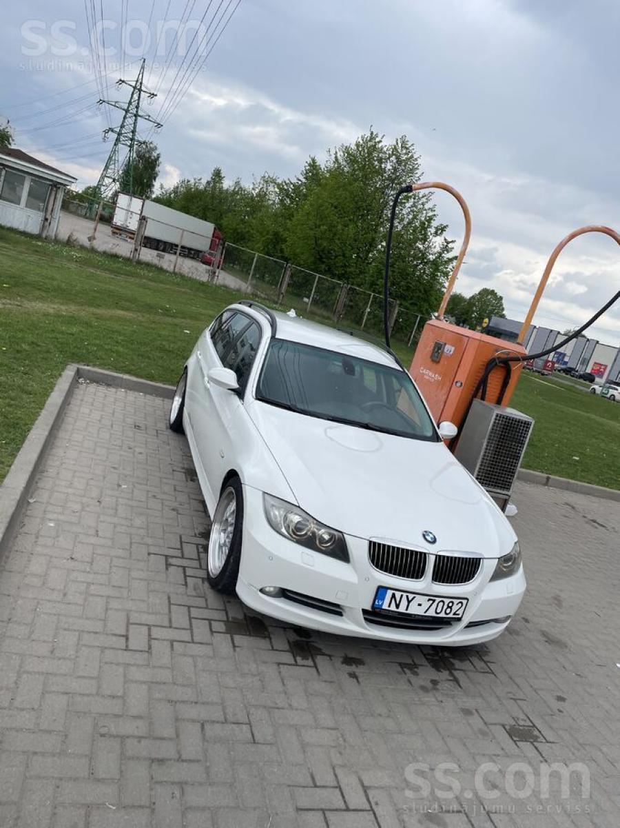 Balts BMW 330 2008 Rīga, ar dzinēja tilpumu 3.00 L un nobraukumu 255 tūkst. km par 5500 €, foto 3 vietnē AUTOMOTO.COM.LV