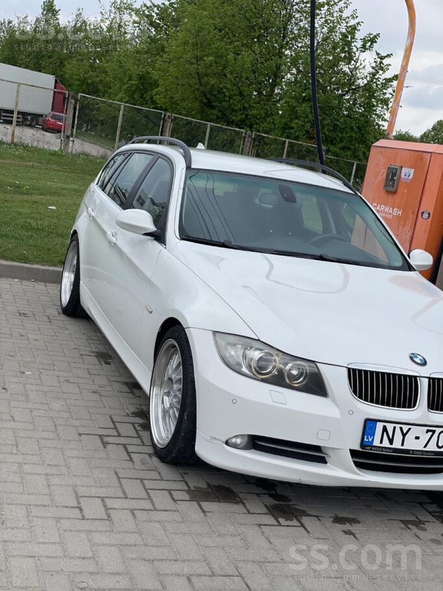 Balts BMW 330 2008 Rīga, ar dzinēja tilpumu 3.00 L un nobraukumu 255 tūkst. km par 5500 €, foto 4 vietnē AUTOMOTO.COM.LV