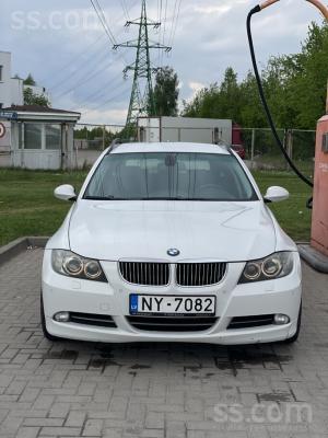 Balts BMW 330 2008 Rīga, ar dzinēja tilpumu 3.00 L un nobraukumu 255 tūkst. km par 5500 €, foto 5 vietnē AUTOMOTO.COM.LV