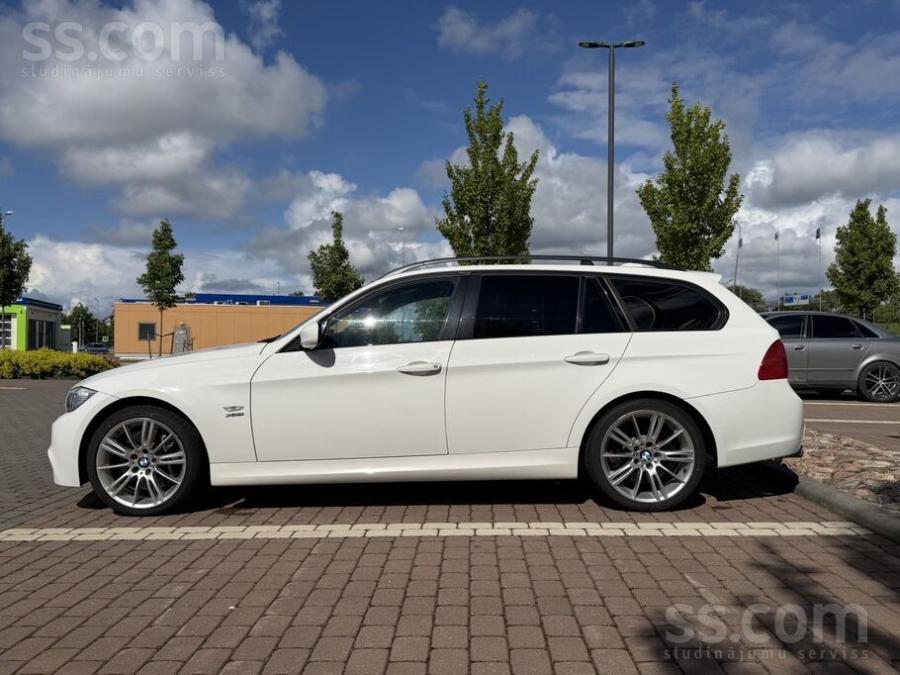 Balts BMW 330 2009 Ventspils, ar dzinēja tilpumu 3.00 L un nobraukumu 368 tūkst. km par 6990 €, foto 4 vietnē AUTOMOTO.COM.LV