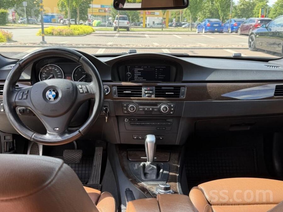 Balts BMW 330 2009 Ventspils, ar dzinēja tilpumu 3.00 L un nobraukumu 368 tūkst. km par 6990 €, foto 6 vietnē AUTOMOTO.COM.LV