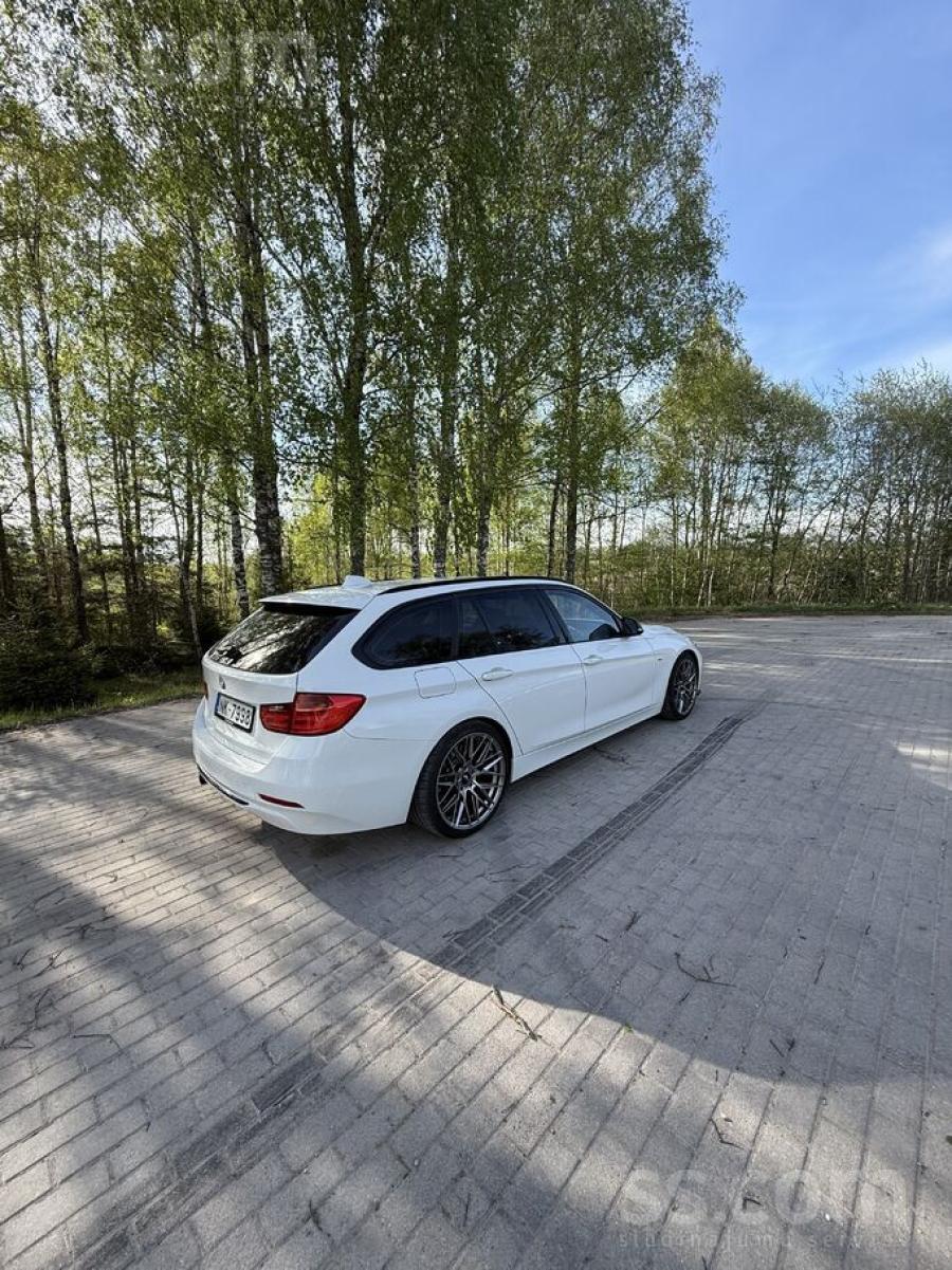 Balts BMW 330 2012 Liepāja, ar dzinēja tilpumu 3.00 L un nobraukumu 300 tūkst. km par 10950 €, foto 5 vietnē AUTOMOTO.COM.LV