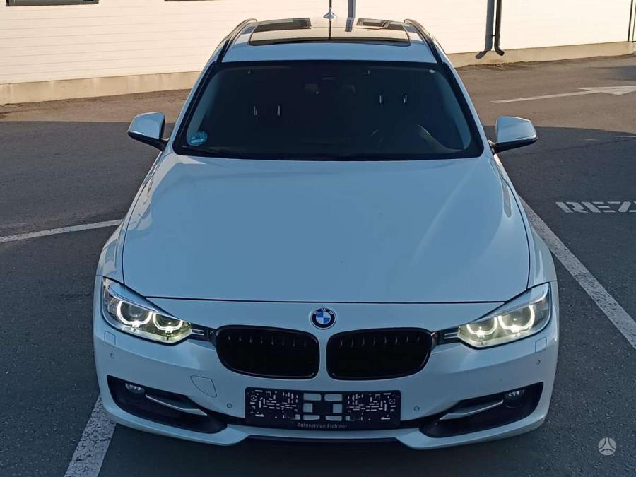 Balts BMW 330 2014 Panevēža, ar dzinēja tilpumu 2.99 L un nobraukumu 280 tūkst. km par 8800 €, foto 4 vietnē AUTOMOTO.COM.LV