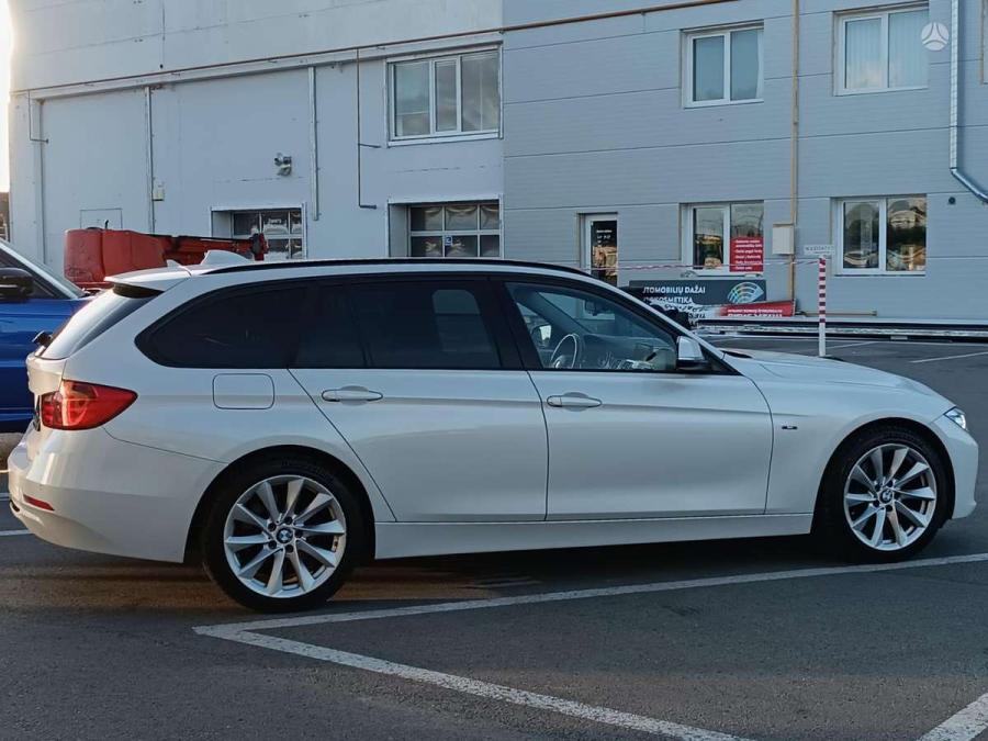 Balts BMW 330 2014 Panevēža, ar dzinēja tilpumu 2.99 L un nobraukumu 280 tūkst. km par 8800 €, foto 9 vietnē AUTOMOTO.COM.LV