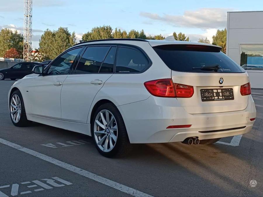Balts BMW 330 2014 Panevēža, ar dzinēja tilpumu 2.99 L un nobraukumu 280 tūkst. km par 8800 €, foto 11 vietnē AUTOMOTO.COM.LV