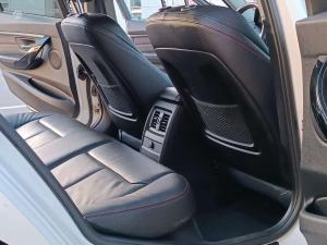 Balts BMW 330 2014 Panevēža, ar dzinēja tilpumu 2.99 L un nobraukumu 280 tūkst. km par 8800 €, foto 20 vietnē AUTOMOTO.COM.LV