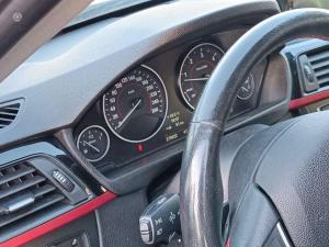Balts BMW 330 2014 Panevēža, ar dzinēja tilpumu 2.99 L un nobraukumu 280 tūkst. km par 8800 €, foto 25 vietnē AUTOMOTO.COM.LV