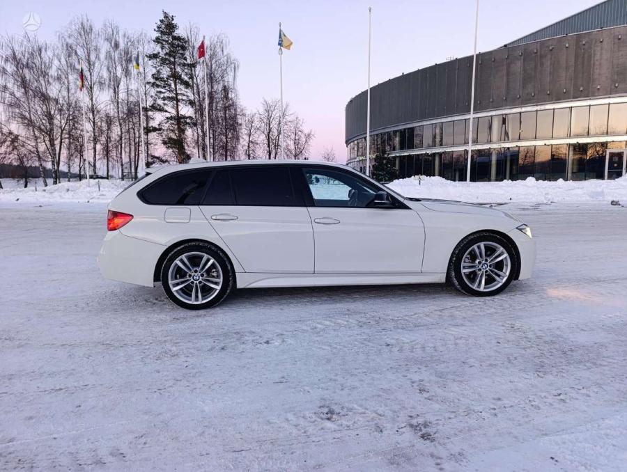 White BMW 330 2015 in Kedainiai, with an engine capacity of 2.99 L and mileage of 279 thousand km for 14990 €, photo 10 on AUTOMOTO.COM.LV