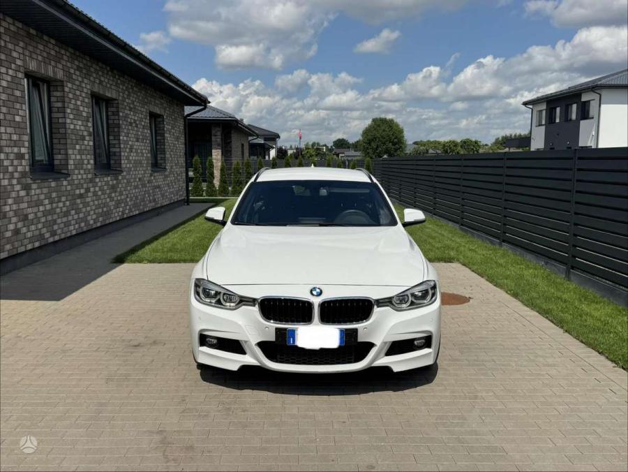 White BMW 330 2017 in Kaunas, with an engine capacity of 2.99 L and mileage of 274 thousand km for 12650 €, photo 6 on AUTOMOTO.COM.LV