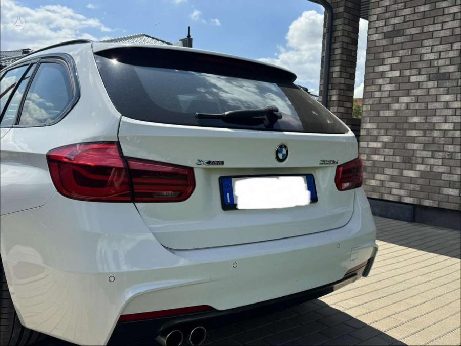 White BMW 330 2017 in Kaunas, with an engine capacity of 2.99 L and mileage of 274 thousand km for 12650 €, photo 10 on AUTOMOTO.COM.LV