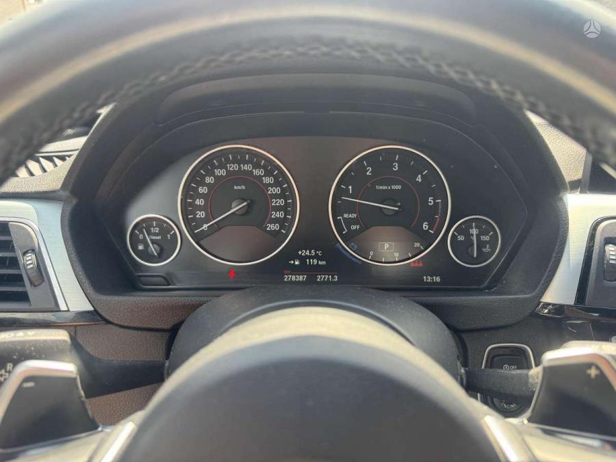 White BMW 330 2017 in Kaunas, with an engine capacity of 2.99 L and mileage of 274 thousand km for 12650 €, photo 14 on AUTOMOTO.COM.LV