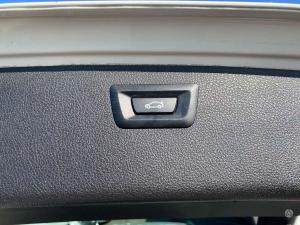 Balts BMW 330 2018 Panevēža, ar dzinēja tilpumu 2.99 L un nobraukumu 267 tūkst. km par 12800 €, foto 17 vietnē AUTOMOTO.COM.LV